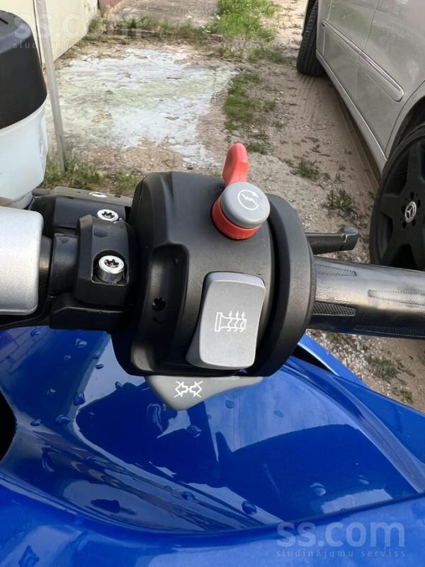 BMW K 1200S 2006 in Daugavpils, with an engine capacity of 1.20 L and mileage of 0 thousand km for 3500 €, photo 7 on AUTOMOTO.COM.LV