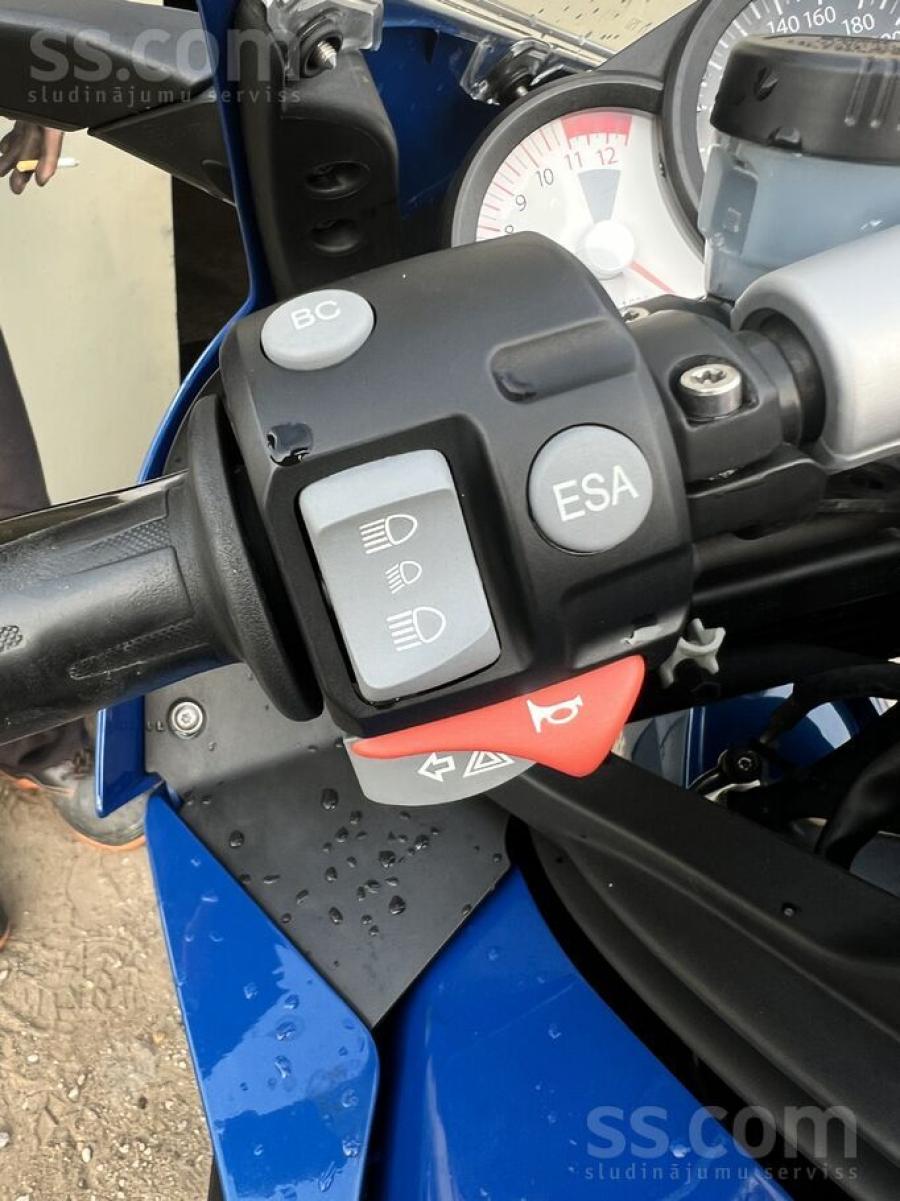 BMW K 1200S 2006 Daugavpils, ar dzinēja tilpumu 1.20 L un nobraukumu 0 tūkst. km par 3500 €, foto 9 vietnē AUTOMOTO.COM.LV