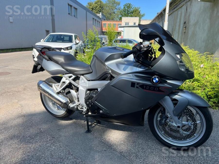 BMW K 1200S 2006 in Riga, with an engine capacity of 1.20 L and mileage of 0 thousand km for 3650 €, photo 6 on AUTOMOTO.COM.LV
