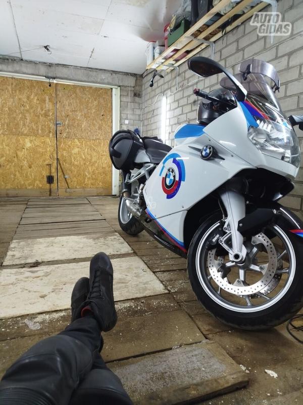 BMW K 1200S 2006 Kaišiadorys, ar dzinēja tilpumu 1.20 L un nobraukumu 80 tūkst. km par 4200 €, foto 5 vietnē AUTOMOTO.COM.LV