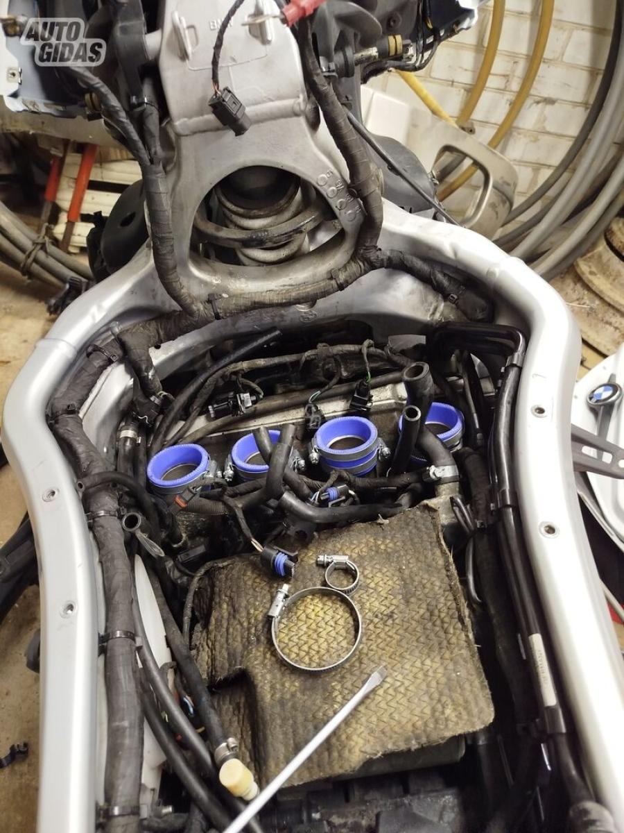 БМВ K 1200S 2006 в Кайшядорис, объемом двигателя 1.20 л и пробегом 80 тыс. км за 4200 €, фото 16 на AUTOMOTO.COM.LV