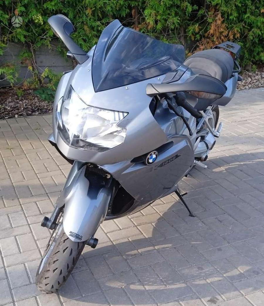 BMW K 1200S 2006 Tauragė, ar dzinēja tilpumu 1.20 L un nobraukumu 43 tūkst. km par 2700 €, foto 7 vietnē AUTOMOTO.COM.LV