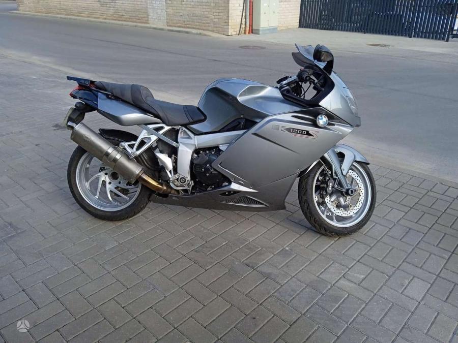BMW K 1200S 2006 Tauragė, ar dzinēja tilpumu 1.20 L un nobraukumu 43 tūkst. km par 2700 €, foto 10 vietnē AUTOMOTO.COM.LV