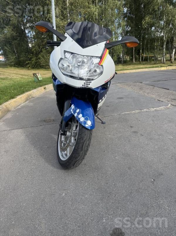BMW K 1200S 2006 in Riga, with an engine capacity of 1.20 L and mileage of 0 thousand km for 2350 €, photo 1 on AUTOMOTO.COM.LV