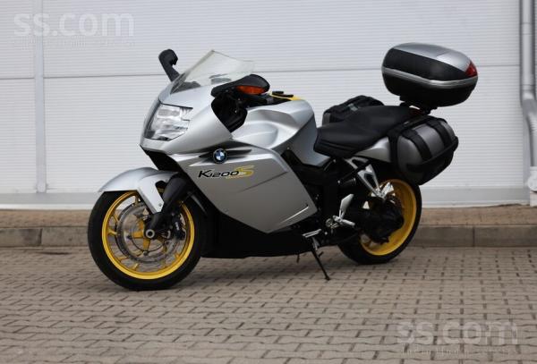 BMW K 1200S 2007 Rīga, ar dzinēja tilpumu 1.20 L un nobraukumu 0 tūkst. km par 2995 €, foto 1 vietnē AUTOMOTO.COM.LV