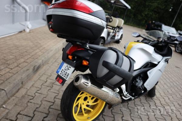 BMW K 1200S 2007 Rīga, ar dzinēja tilpumu 1.20 L un nobraukumu 0 tūkst. km par 2995 €, foto 5 vietnē AUTOMOTO.COM.LV