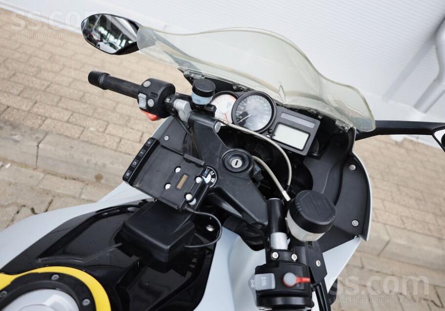 BMW K 1200S 2007 Rīga, ar dzinēja tilpumu 1.20 L un nobraukumu 0 tūkst. km par 2995 €, foto 9 vietnē AUTOMOTO.COM.LV