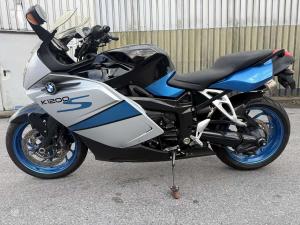 BMW K 1200S 2008 Šauļi, ar dzinēja tilpumu 0.00 L un nobraukumu 70 tūkst. km par 3599 €, foto  vietnē AUTOMOTO.COM.LV