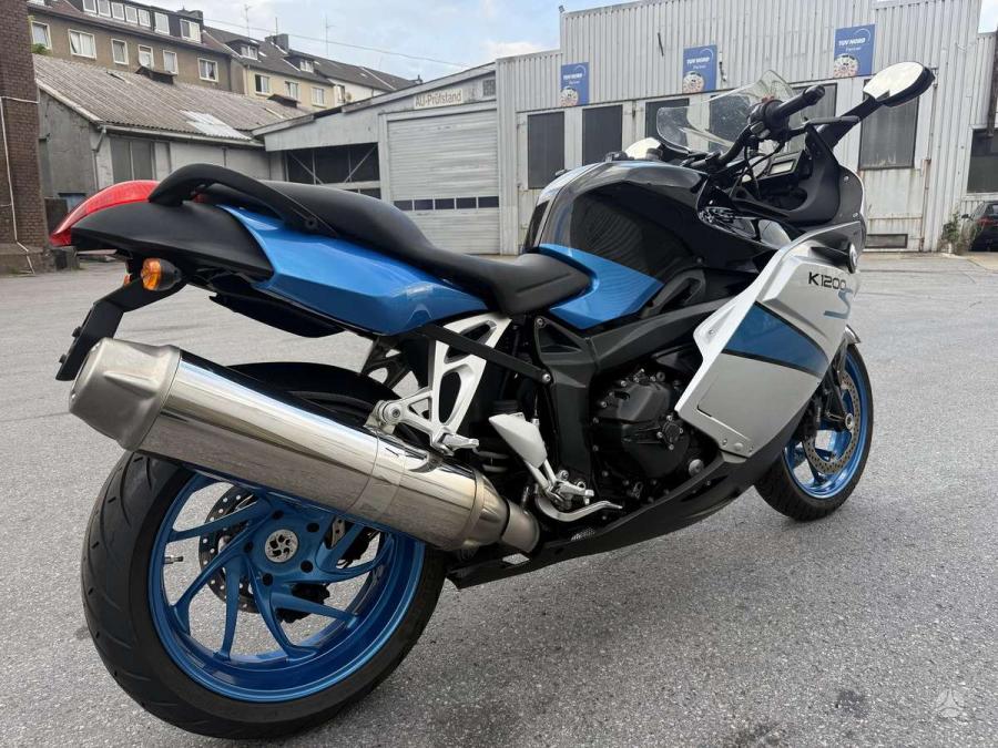 БМВ K 1200S 2008 в Шяуляй, объемом двигателя 0.00 л и пробегом 70 тыс. км за 3599 €, фото 5 на AUTOMOTO.COM.LV
