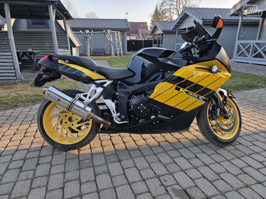 Yellow BMW K 1200S 2005 in Palanga, with an engine capacity of 1.16 L and mileage of 45 thousand km for 3950 €, photo 1 on AUTOMOTO.COM.LV
