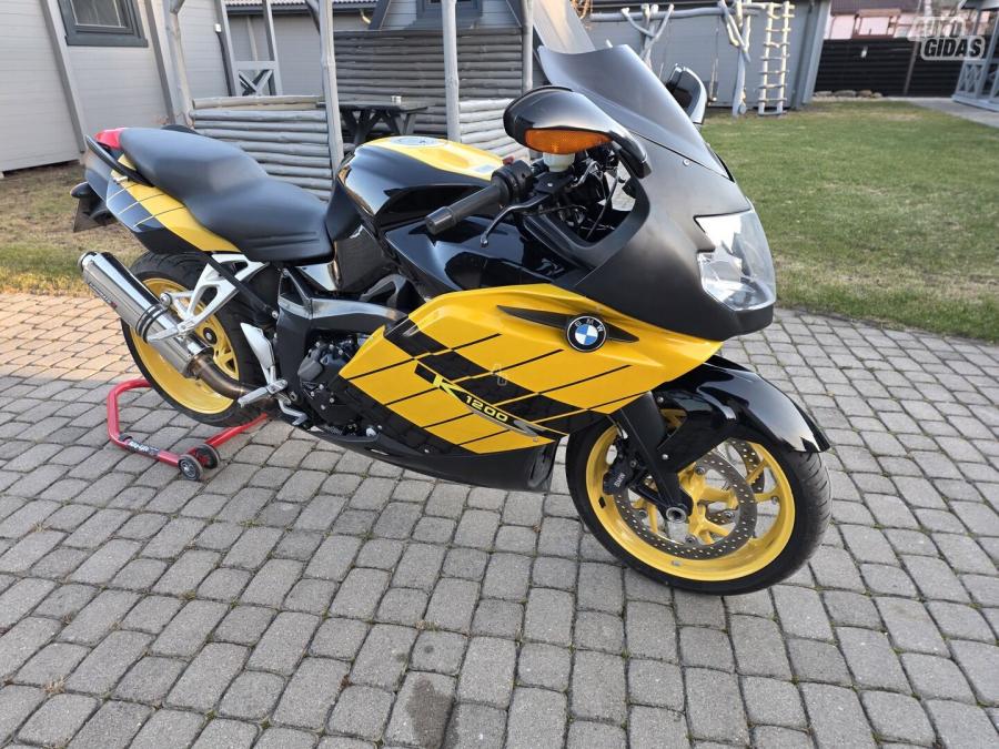 Yellow BMW K 1200S 2005 in Palanga, with an engine capacity of 1.16 L and mileage of 45 thousand km for 3950 €, photo 9 on AUTOMOTO.COM.LV