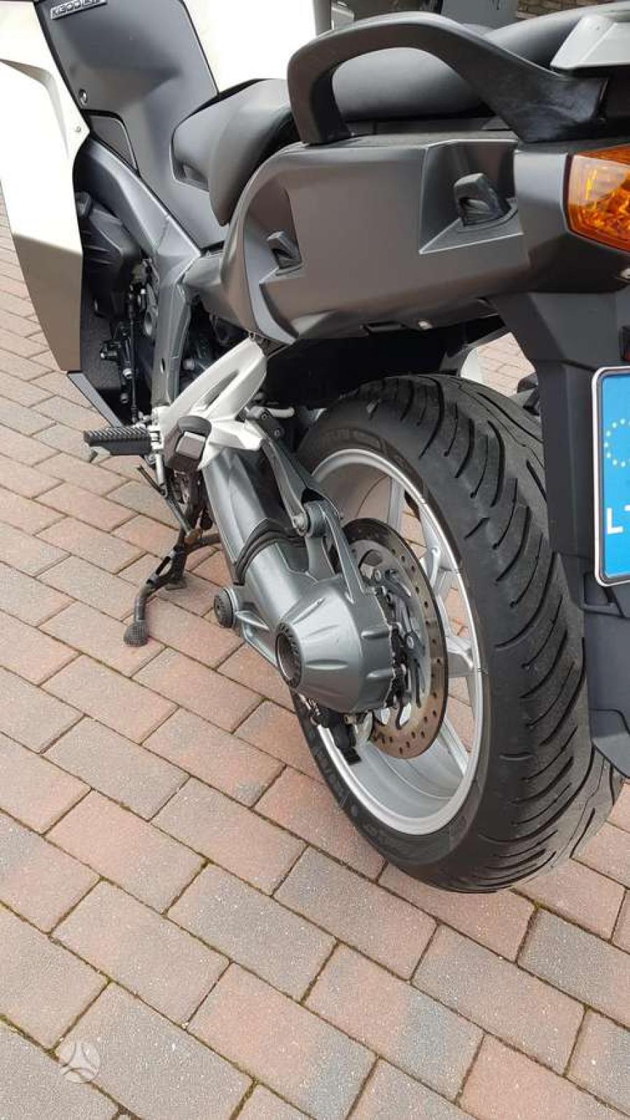 Коричневый БМВ K 1300GT 2009 в Шяуляй, объемом двигателя 1.30 л и пробегом 84 тыс. км за 5300 €, фото 4 на AUTOMOTO.COM.LV