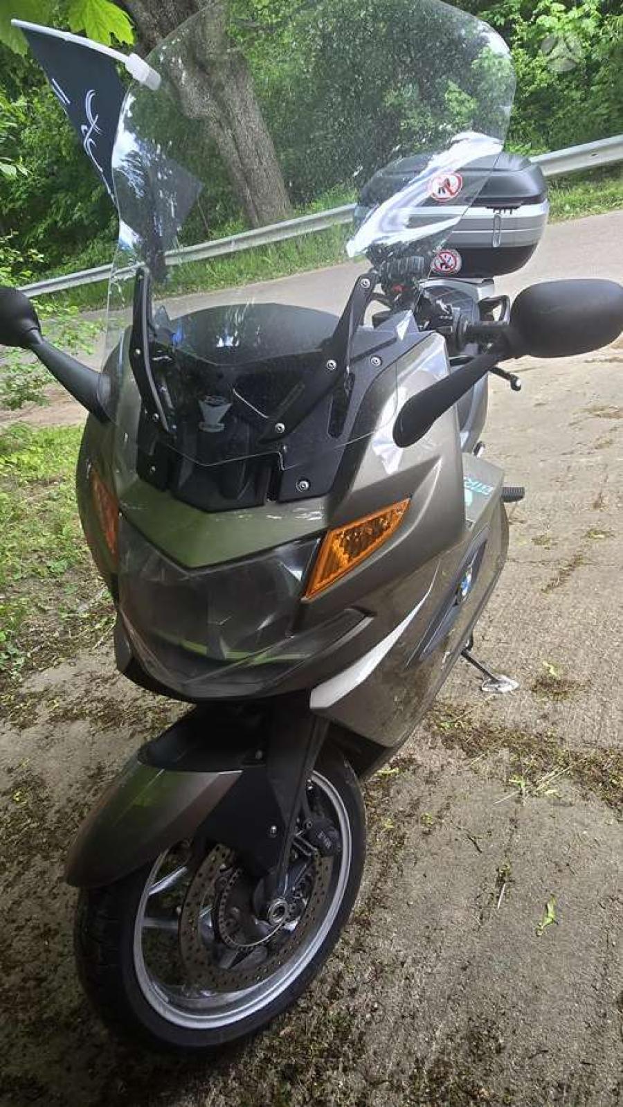 Pelēks BMW K 1300GT 2009 Viļņa, ar dzinēja tilpumu 1.30 L un nobraukumu 59 tūkst. km par 5499 €, foto 5 vietnē AUTOMOTO.COM.LV