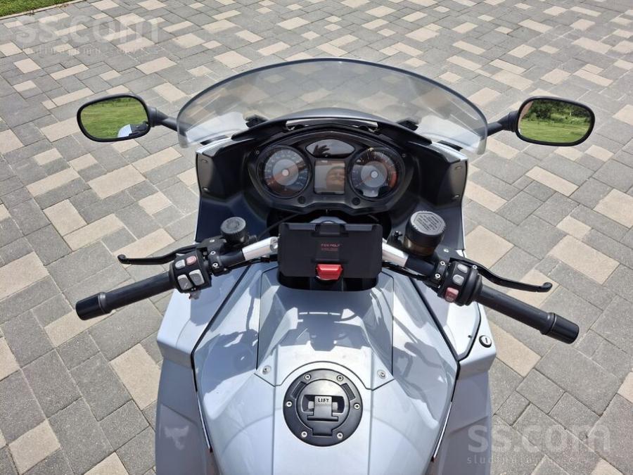 BMW K 1300GT 2009 in Riga, with an engine capacity of 1.30 L and mileage of 0 thousand km for 5600 €, photo 6 on AUTOMOTO.COM.LV