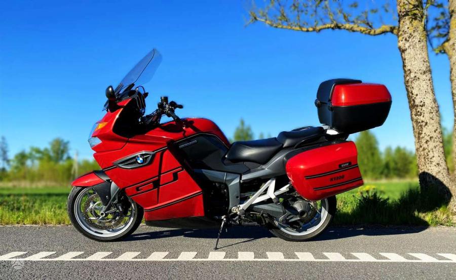 Red BMW K 1300GT 2010 in Jonava, with an engine capacity of 1.30 L and mileage of 60 thousand km for 6700 €, photo 3 on AUTOMOTO.COM.LV