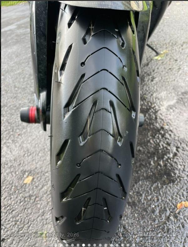 Black BMW K 1300R 2013 in Tallinn, with an engine capacity of 1.29 L and mileage of 43 thousand km for 6999 €, photo 5 on AUTOMOTO.COM.LV
