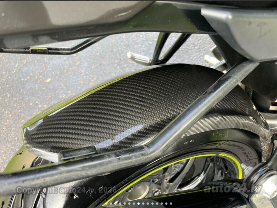Black BMW K 1300R 2013 in Tallinn, with an engine capacity of 1.29 L and mileage of 43 thousand km for 6999 €, photo 6 on AUTOMOTO.COM.LV