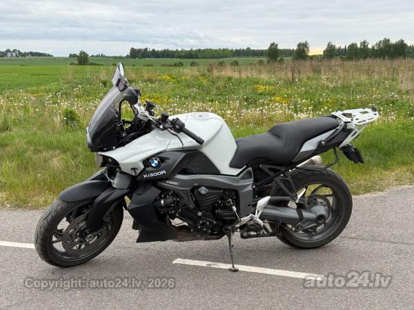 Pelēks BMW K 1300R 2011 Viljandi, ar dzinēja tilpumu 1.30 L un nobraukumu 102 tūkst. km par 7300 €, foto 1 vietnē AUTOMOTO.COM.LV