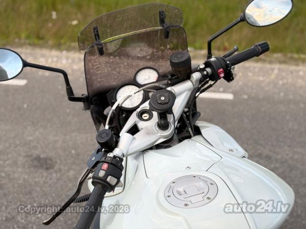 Pelēks BMW K 1300R 2011 Viljandi, ar dzinēja tilpumu 1.30 L un nobraukumu 102 tūkst. km par 7300 €, foto 4 vietnē AUTOMOTO.COM.LV