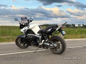 Grey BMW K 1300R 2011 in Viljandi, with an engine capacity of 1.30 L and mileage of 102 thousand km for 7300 €, photo 3 on AUTOMOTO.COM.LV