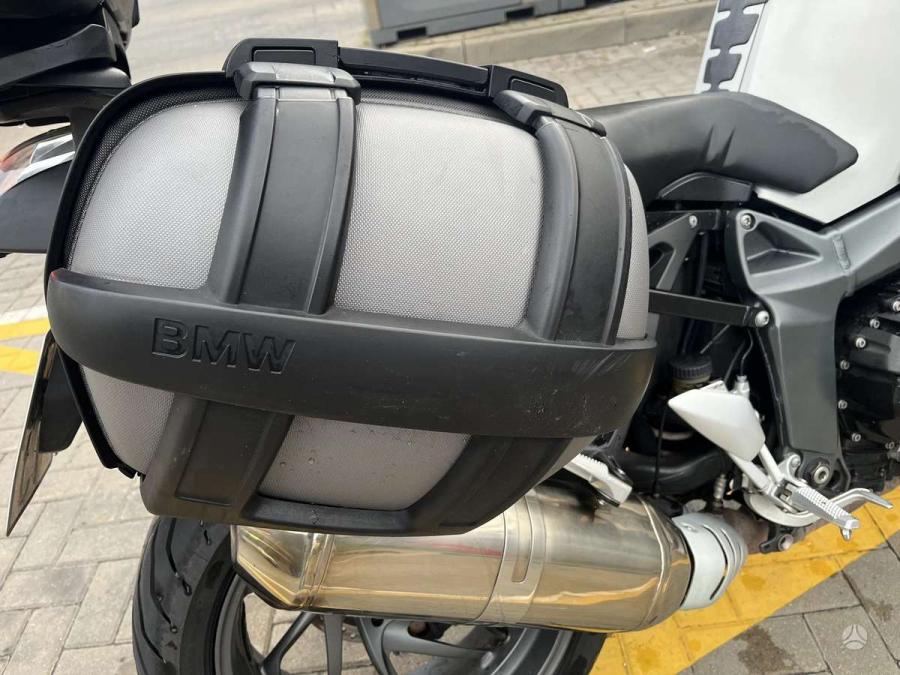 BMW K 1300R 2010 in Vilnius, with an engine capacity of 1.29 L and mileage of 95 thousand km for 4000 €, photo 5 on AUTOMOTO.COM.LV