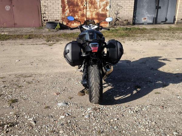 BMW K 1300R 2010 in Kretinga, with an engine capacity of 1.29 L and mileage of 77 thousand km for 4000 €, photo 8 on AUTOMOTO.COM.LV