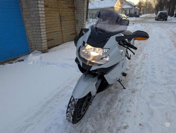 Pelēks BMW K 1300S 2009 Kauņa, ar dzinēja tilpumu 1.30 L un nobraukumu 41 tūkst. km par 3250 €, foto 4 vietnē AUTOMOTO.COM.LV