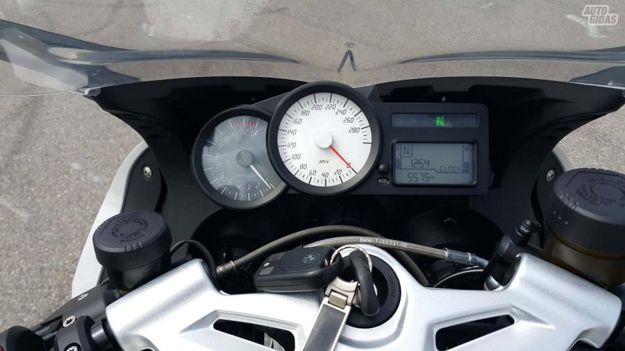 Grey BMW K 1300S 2011 in Vilnius, with an engine capacity of 1.29 L and mileage of 18 thousand km for 7999 €, photo 5 on AUTOMOTO.COM.LV