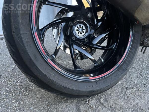 BMW K 1300S 2010 Valmiera, ar dzinēja tilpumu 1.29 L un nobraukumu 0 tūkst. km par 4900 €, foto 9 vietnē AUTOMOTO.COM.LV