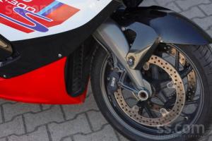 BMW K 1300S 2014 Rīga, ar dzinēja tilpumu 1.29 L un nobraukumu 0 tūkst. km par 4995 €, foto 5 vietnē AUTOMOTO.COM.LV