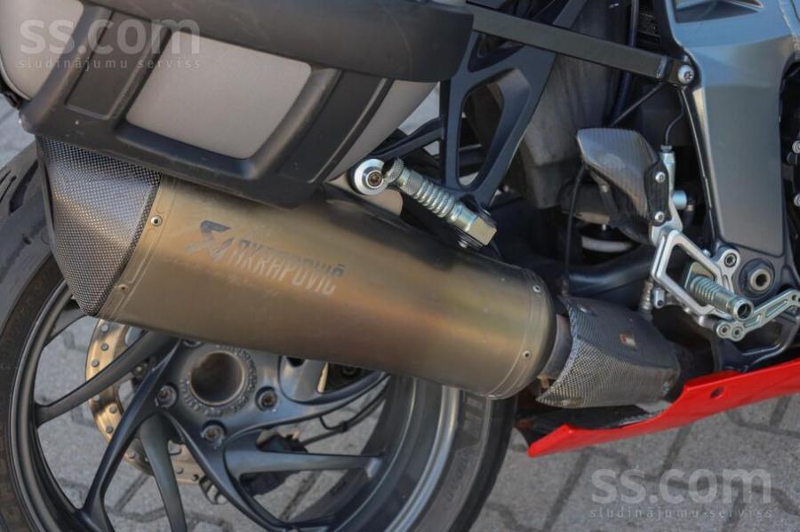 BMW K 1300S 2014 Rīga, ar dzinēja tilpumu 1.29 L un nobraukumu 0 tūkst. km par 4995 €, foto 10 vietnē AUTOMOTO.COM.LV