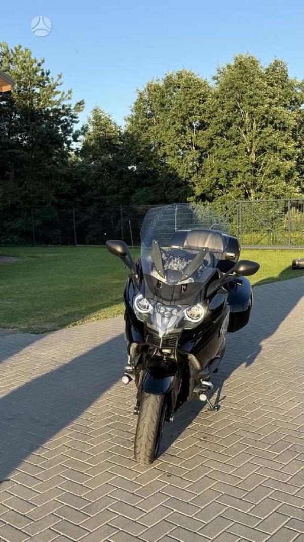 Черный БМВ K 1600GT 2017 в Вильнюс, объемом двигателя 1.60 л и пробегом 40 тыс. км за 14200 €, фото 2 на AUTOMOTO.COM.LV