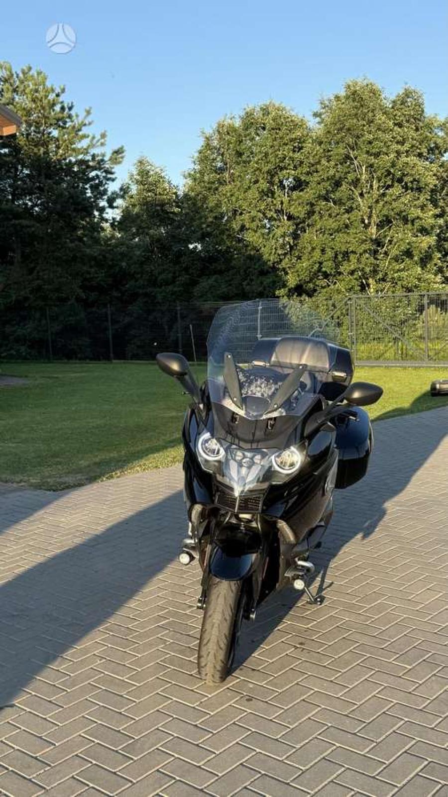 Черный БМВ K 1600GT 2017 в Вильнюс, объемом двигателя 1.60 л и пробегом 40 тыс. км за 14200 €, фото 3 на AUTOMOTO.COM.LV