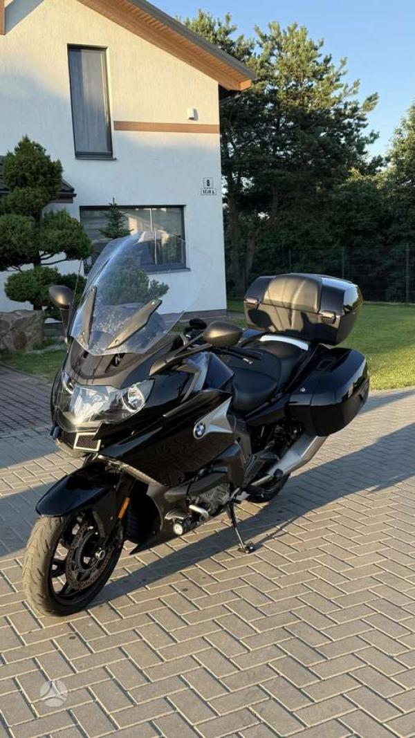 Черный БМВ K 1600GT 2017 в Вильнюс, объемом двигателя 1.60 л и пробегом 40 тыс. км за 14200 €, фото 3 на AUTOMOTO.COM.LV