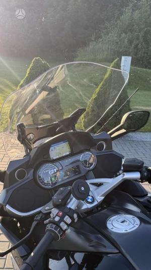 Черный БМВ K 1600GT 2017 в Вильнюс, объемом двигателя 1.60 л и пробегом 40 тыс. км за 14200 €, фото 8 на AUTOMOTO.COM.LV