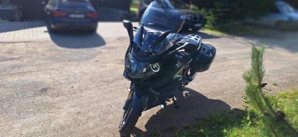 Black BMW K 1600GT 2018 in Vilnius, with an engine capacity of 1.64 L and mileage of 54 thousand km for 12000 €, photo 3 on AUTOMOTO.COM.LV