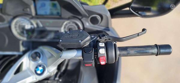 Black BMW K 1600GT 2018 in Vilnius, with an engine capacity of 1.64 L and mileage of 54 thousand km for 12000 €, photo 10 on AUTOMOTO.COM.LV