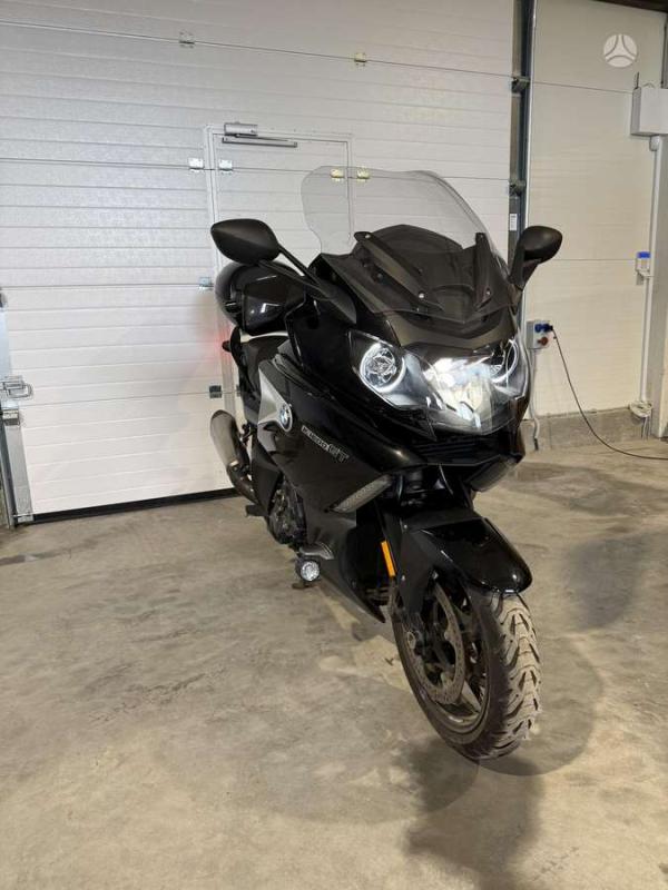 Melns BMW K 1600GT 2019 Kauņa, ar dzinēja tilpumu 1.65 L un nobraukumu 15 tūkst. km par 15200 €, foto 6 vietnē AUTOMOTO.COM.LV