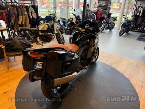 Черный БМВ K 1600GT 2025 в Таллин, объемом двигателя 1.60 л и пробегом 4 тыс. км за 22500 €, фото 3 на AUTOMOTO.COM.LV