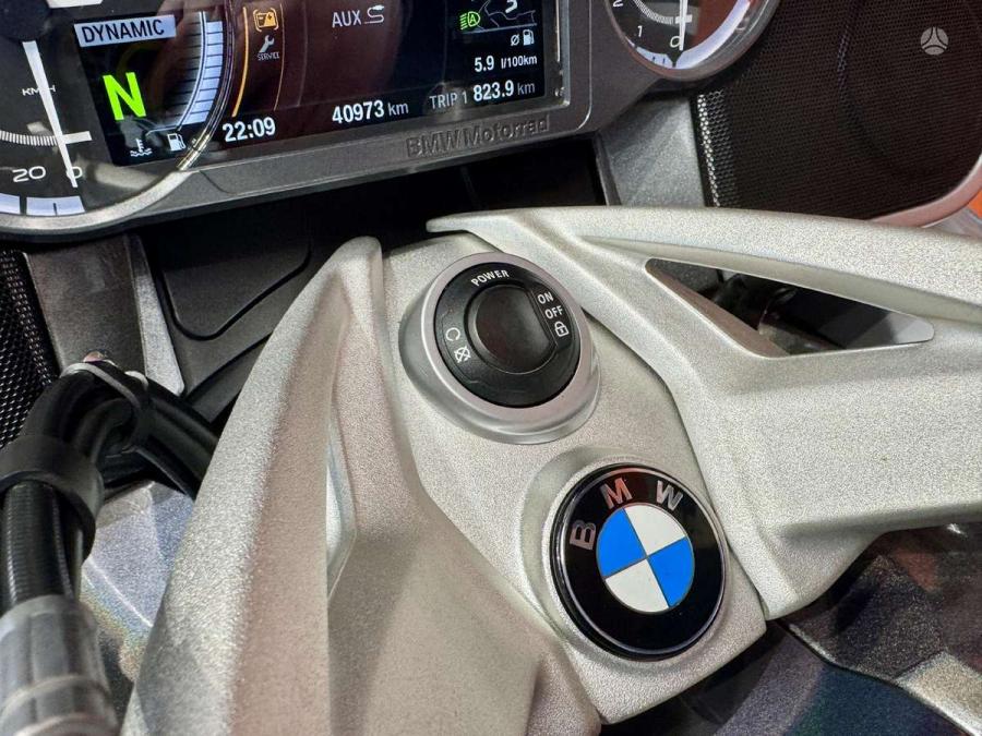 Grey BMW K 1600GT 2018 in Vilnius, with an engine capacity of 1.60 L and mileage of 41 thousand km for 12699 €, photo 16 on AUTOMOTO.COM.LV