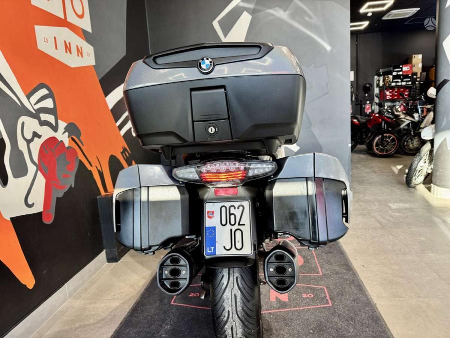Grey BMW K 1600GT 2018 in Vilnius, with an engine capacity of 1.60 L and mileage of 41 thousand km for 12699 €, photo 22 on AUTOMOTO.COM.LV