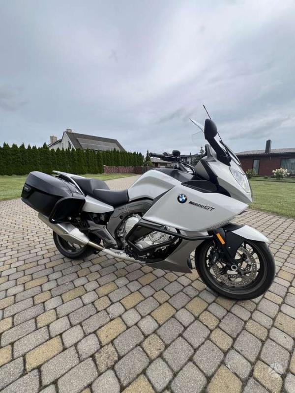 BMW K 1600GT 2012 in Taurage, with an engine capacity of 1.65 L and mileage of 30 thousand km for 7600 €, photo 1 on AUTOMOTO.COM.LV