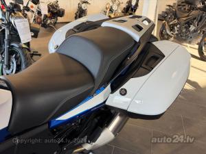 Balts BMW K 1600GT 2023 Tallina, ar dzinēja tilpumu 1.65 L un nobraukumu 5 tūkst. km par 20990 €, foto 15 vietnē AUTOMOTO.COM.LV