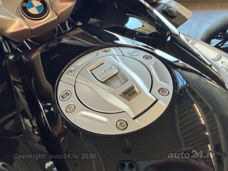 Balts BMW K 1600GT 2023 Tallina, ar dzinēja tilpumu 1.65 L un nobraukumu 5 tūkst. km par 20990 €, foto 23 vietnē AUTOMOTO.COM.LV