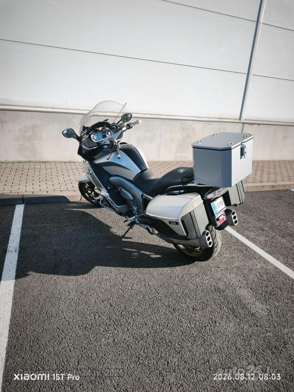 Grey BMW K 1600GTL 2013 in Tallinn, with an engine capacity of 1.65 L and mileage of 0 thousand km for 7985 €, photo 6 on AUTOMOTO.COM.LV
