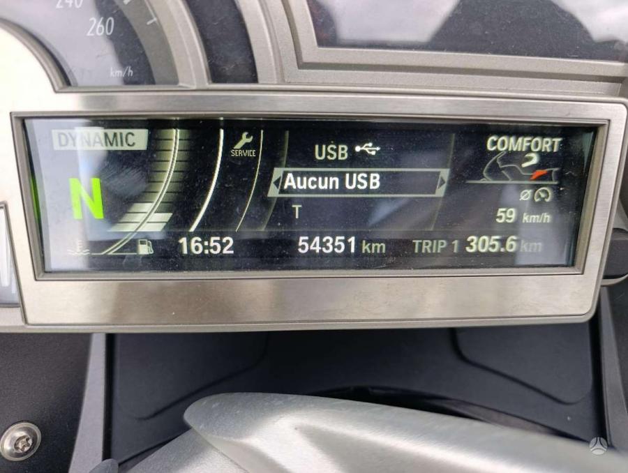 BMW K 1600GTL 2012 Vievis, ar dzinēja tilpumu 1.65 L un nobraukumu 54 tūkst. km par 6500 €, foto 14 vietnē AUTOMOTO.COM.LV