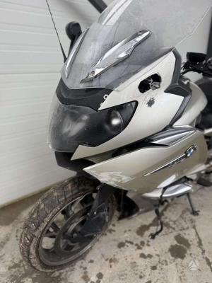 BMW K 1600GTL 2013 Tauragė, ar dzinēja tilpumu 1.60 L un nobraukumu 40 tūkst. km par 4200 €, foto 9 vietnē AUTOMOTO.COM.LV