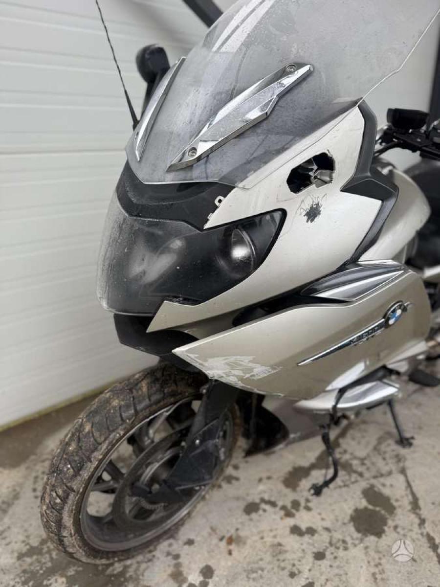 BMW K 1600GTL 2013 Tauragė, ar dzinēja tilpumu 1.60 L un nobraukumu 40 tūkst. km par 4200 €, foto 9 vietnē AUTOMOTO.COM.LV