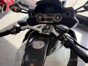White BMW K 1600GTL 2013 in Tallinn, with an engine capacity of 1.65 L and mileage of 97 thousand km for 5990 €, photo 5 on AUTOMOTO.COM.LV