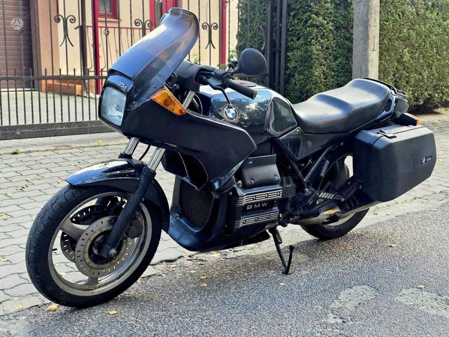 Melns BMW K 75 1992 Viļņa, ar dzinēja tilpumu 0.74 L un nobraukumu 142 tūkst. km par 990 €, foto 4 vietnē AUTOMOTO.COM.LV